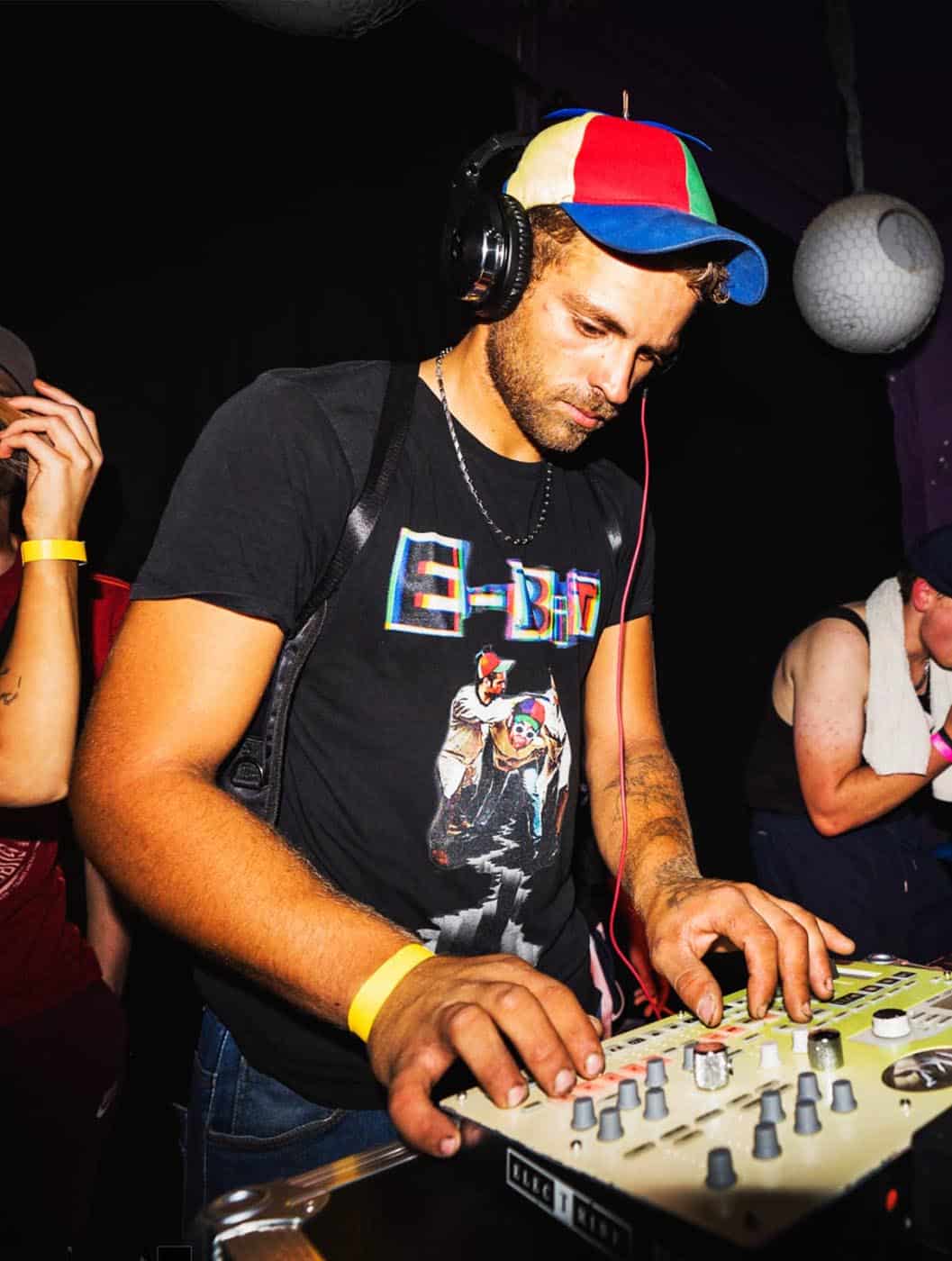 E-BIT - WE ARE HARDTEKK